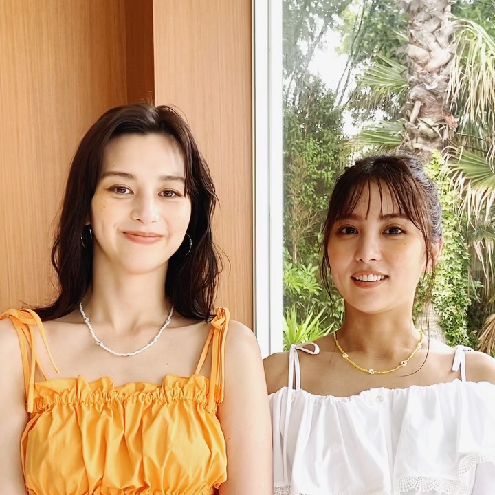 今日はCanCam9月号発売日です！ . 恋&あやみのカバーガールの2人のコメント動画は、2枚目をswipeしてね！ . 今月の特集は「お金の使いどころ、抜きど - MAGMOE