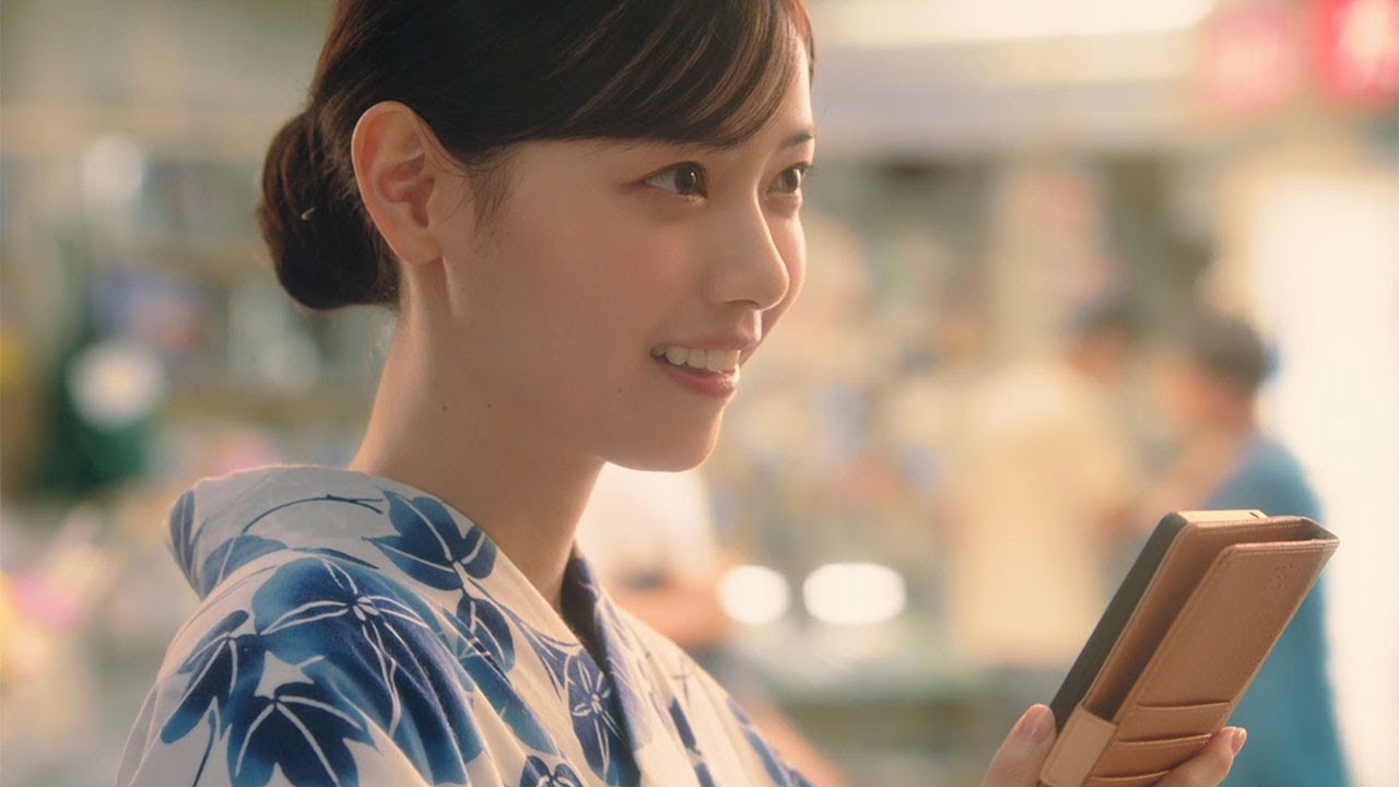 西野七瀬の艶っぽい浴衣姿にドキッ！ 神木隆之介、思わずデレデレに au「意識高すぎ！高杉くん」新CM「大抽選会」編 - MAGMOE