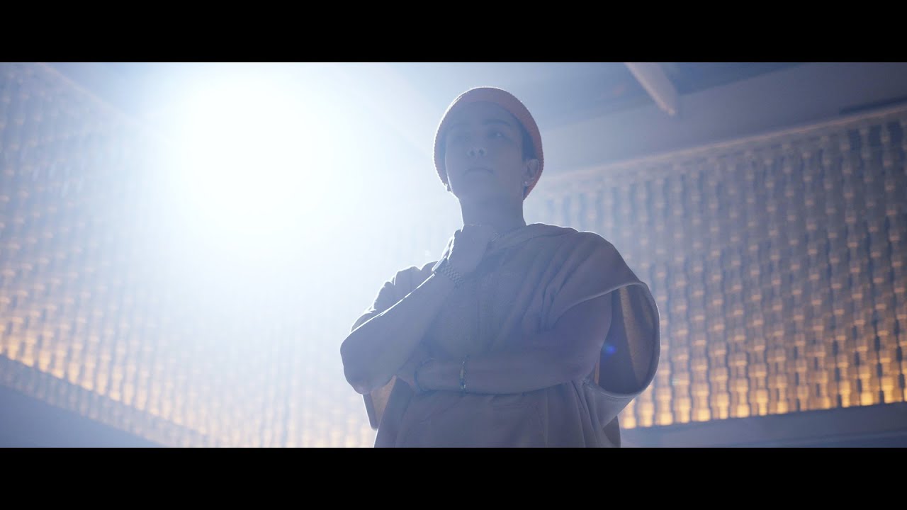 岩田剛典 - Ready? (Official PV Making) - MAGMOE