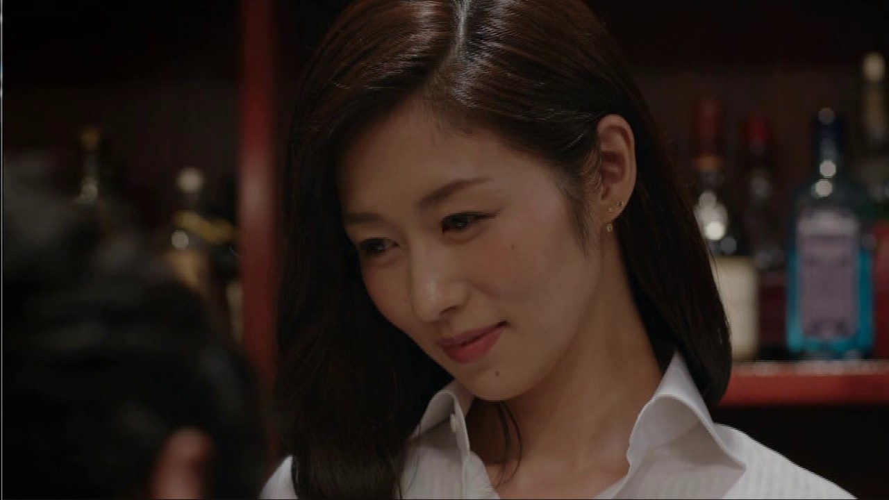 マルちゃん正麺 cm 「麺の正体・バー」篇 役所広司 新妻さと子 - MAGMOE