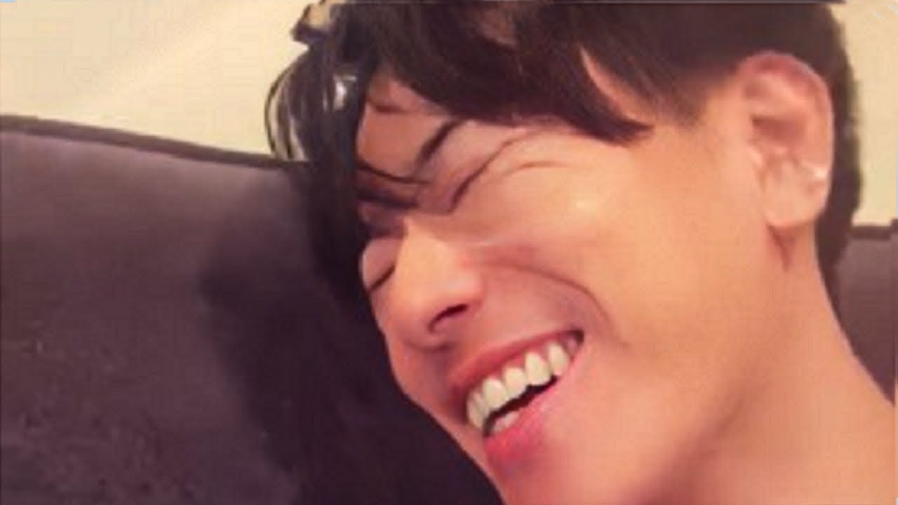 佐藤健「FirstLove初恋」今日もたくさん楽しいお話し聞けて幸せでしたね、😆 2022/9/29 - MAGMOE