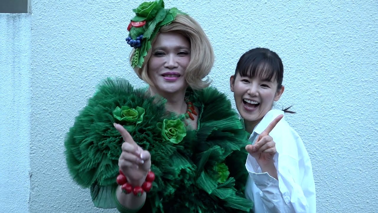 小西真奈美＆IKKOが「どんだけ～」CM初共演！IKKOがまさかの合体！？ 「サン・クロレラA」新TVCM - MAGMOE