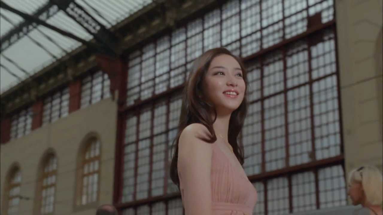 30s 武井咲 CM マキアージュ トゥルールージュ篇 ♪Mr.Children／GIFT - MAGMOE