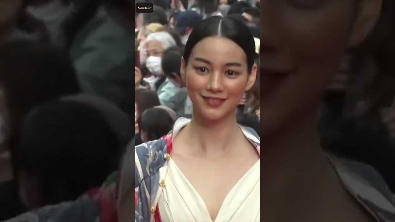 のん、美デコルテ披露！ 3年ぶり開催の「SHIBUYA RUNWAY」に登場【MAiDiGi TV】 - MAGMOE