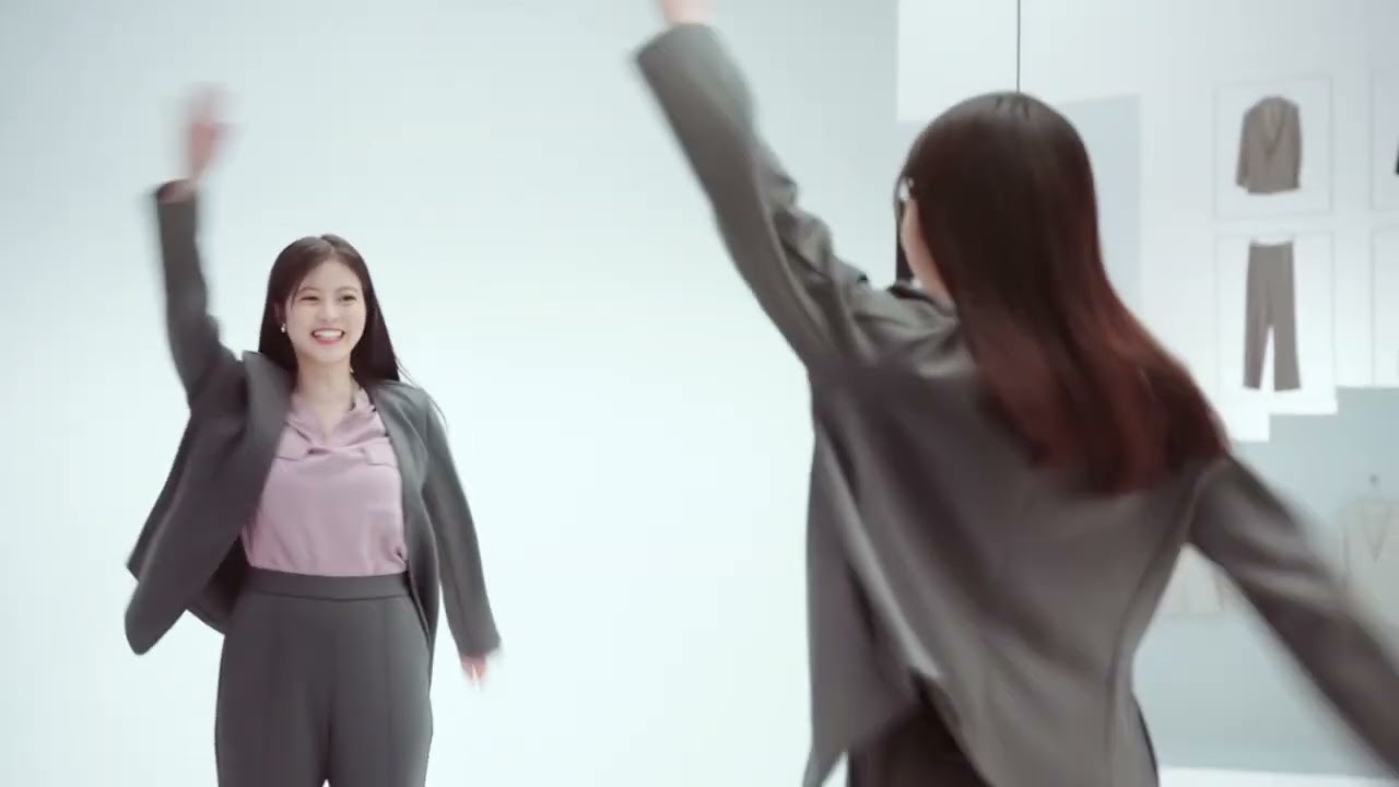 【AOKI】松重豊・カズレーザー・今田美桜出演 パジャマスーツ 15秒 - MAGMOE