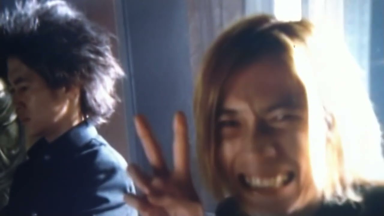 GO 窪塚洋介 屋上のワンシーン - MAGMOE