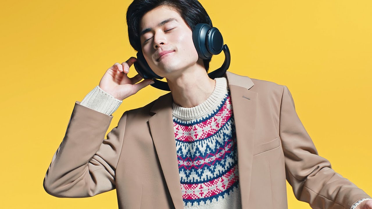 鈴鹿央士、音楽聴いてノリノリに!? おちゃめ＆凛々しい表情披露 ABC-MART「GEL-NANDI LT」ウェブCM - MAGMOE