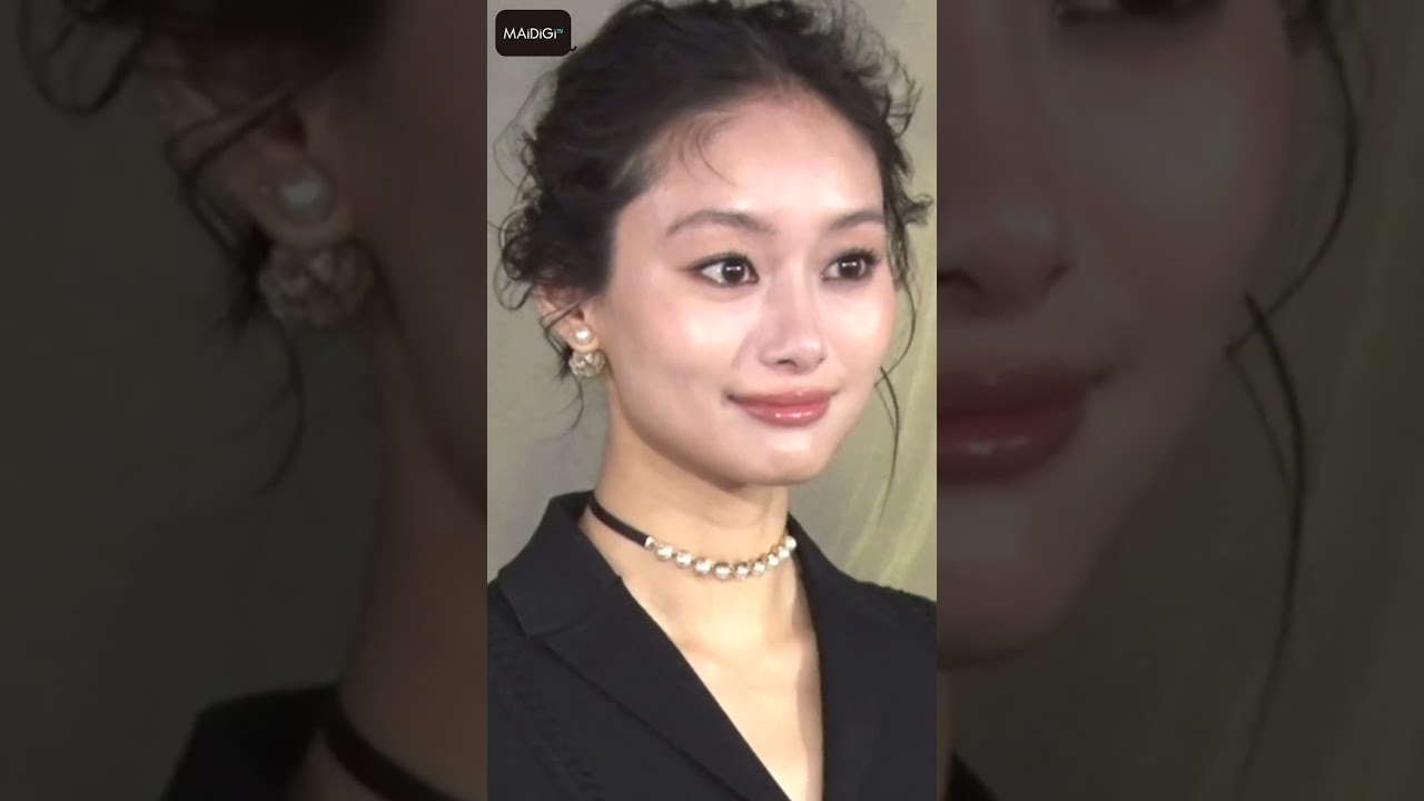 忽那汐里、深Vネックで美肌見せ ジュエリー際立つ黒一色コーデ【MAiDiGi TV】 - MAGMOE