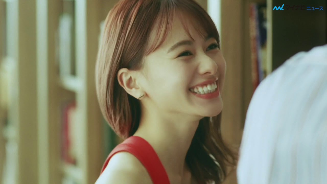 山本舞香＆小関裕太、きゅんきゅんシーン連発！恋人未満の幼なじみ役で共演、「銀座カラー」新CM - MAGMOE