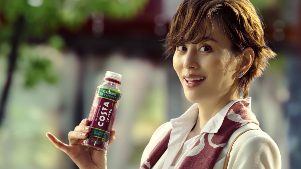 米倉涼子、おいしさに思わず小指が立つ！？ コスタコーヒー新CM『フラットホワイト』篇 - MAGMOE