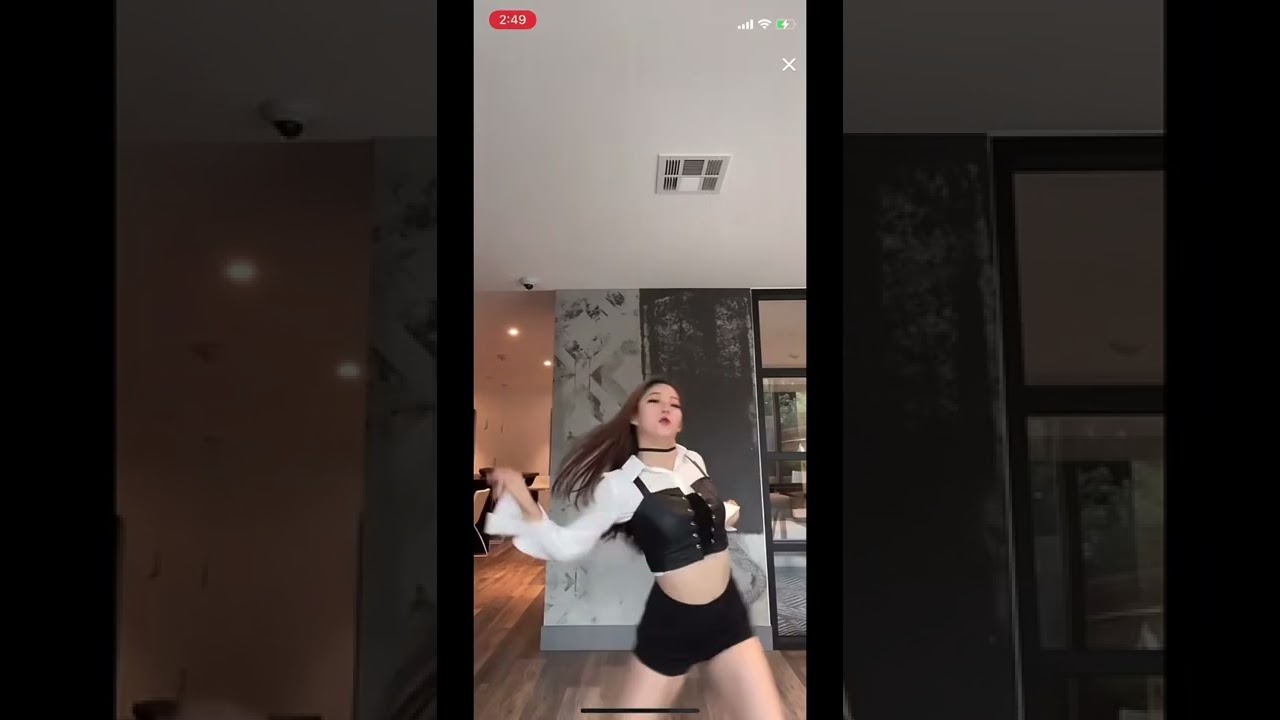 Serena セクシー - MAGMOE