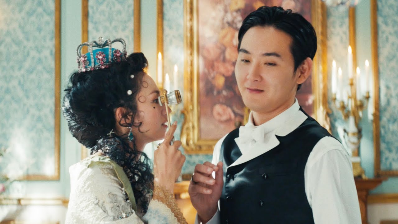 UQUEEN・満島ひかりの女王の喝に松田龍平タジタジ／UQ mobile CM - MAGMOE