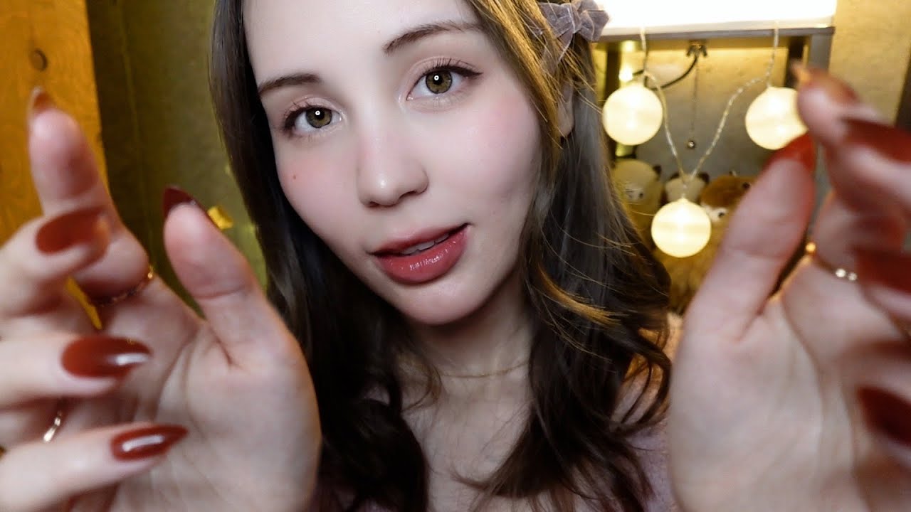 瞼が重くなるASMR😴指パッチンや手を擦る音＆滑らかな手の動き👋ネイルの音&マウスサウンド - MAGMOE