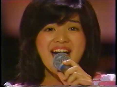 桜田淳子 - 十七の夏 (1975) - MAGMOE