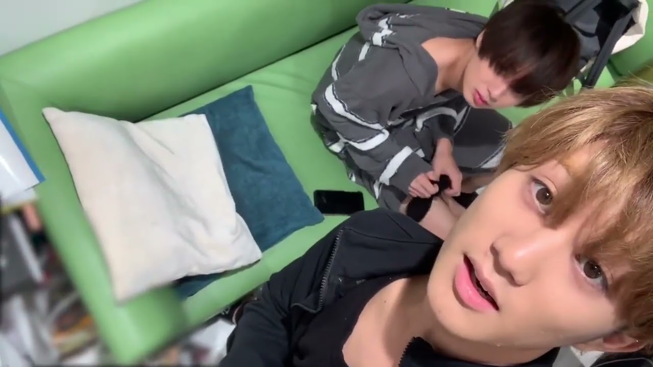 橋本涼、井上瑞稀「本番前②」【ISLAND TV】 - MAGMOE