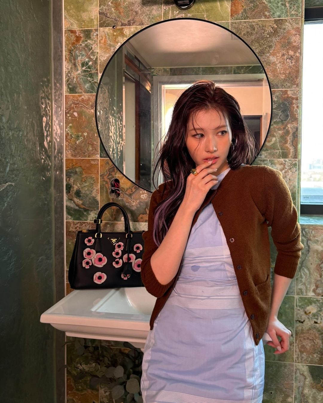 240425 Instagram の更新を願っています - MAGMOE