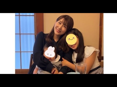 T2- 安めぐみ、"母の日"に9歳長女・生後3ヵ月次女との3ショット公開 「母になってますます美しい」の声 - MAGMOE