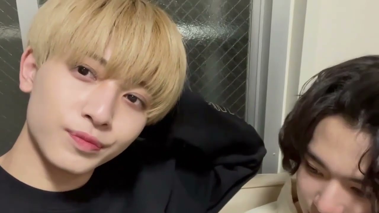 20220108 Island TV 中村嶺亜にキスされそうになる織山尚大 おりれあ 少年忍者 7MEN侍 - MAGMOE