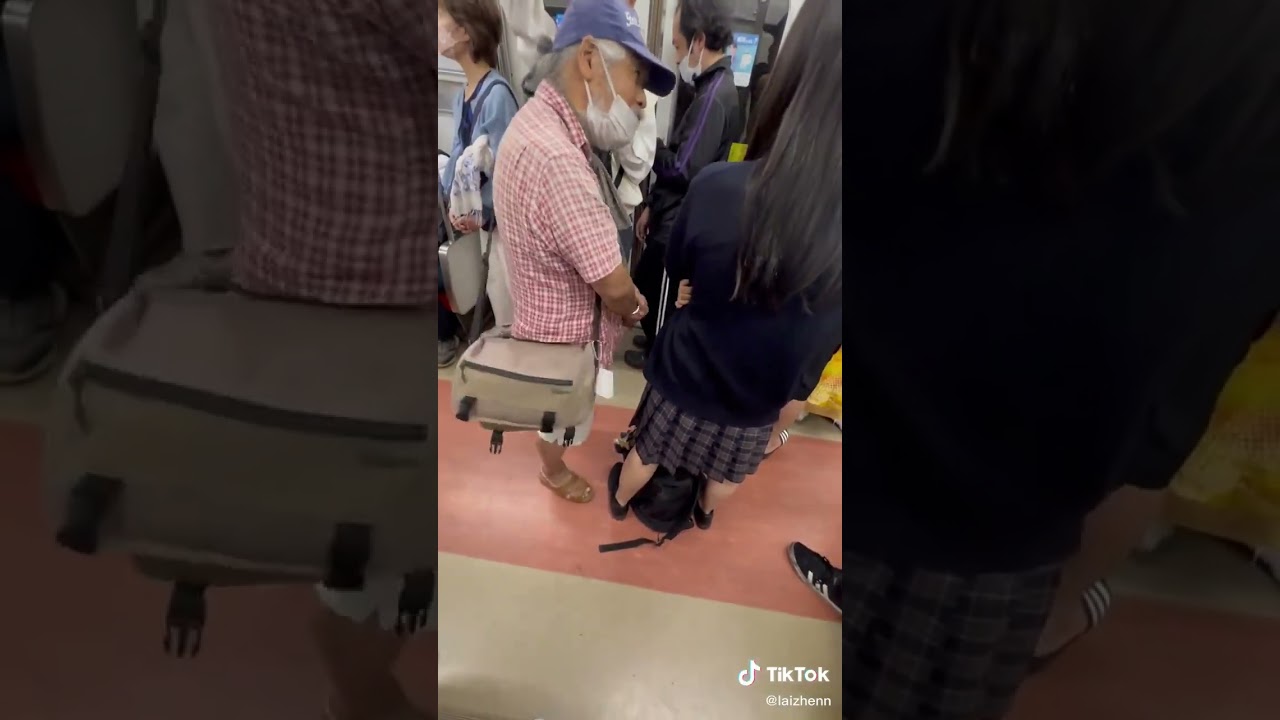 電車でJKをナンパするおじいちゃん現れる。やばすぎる!!! #shorts - MAGMOE