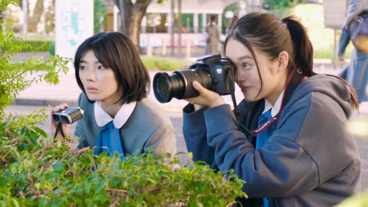 櫻坂46・藤吉夏鈴&高石あかり、盗撮・盗聴禁止！映画『新米記者トロッ子 私がやらねば誰がやる！』劇場マナーCM - MAGMOE