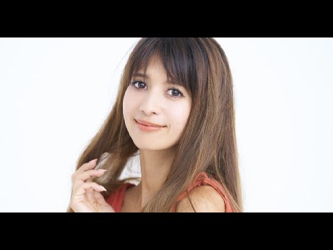 T2- 吉川ひなの、12歳長女&6歳長男&2歳次女の“お散歩3ショット”公開「子供が3人いるなんて!」「もうこんなに大きく?」 - MAGMOE