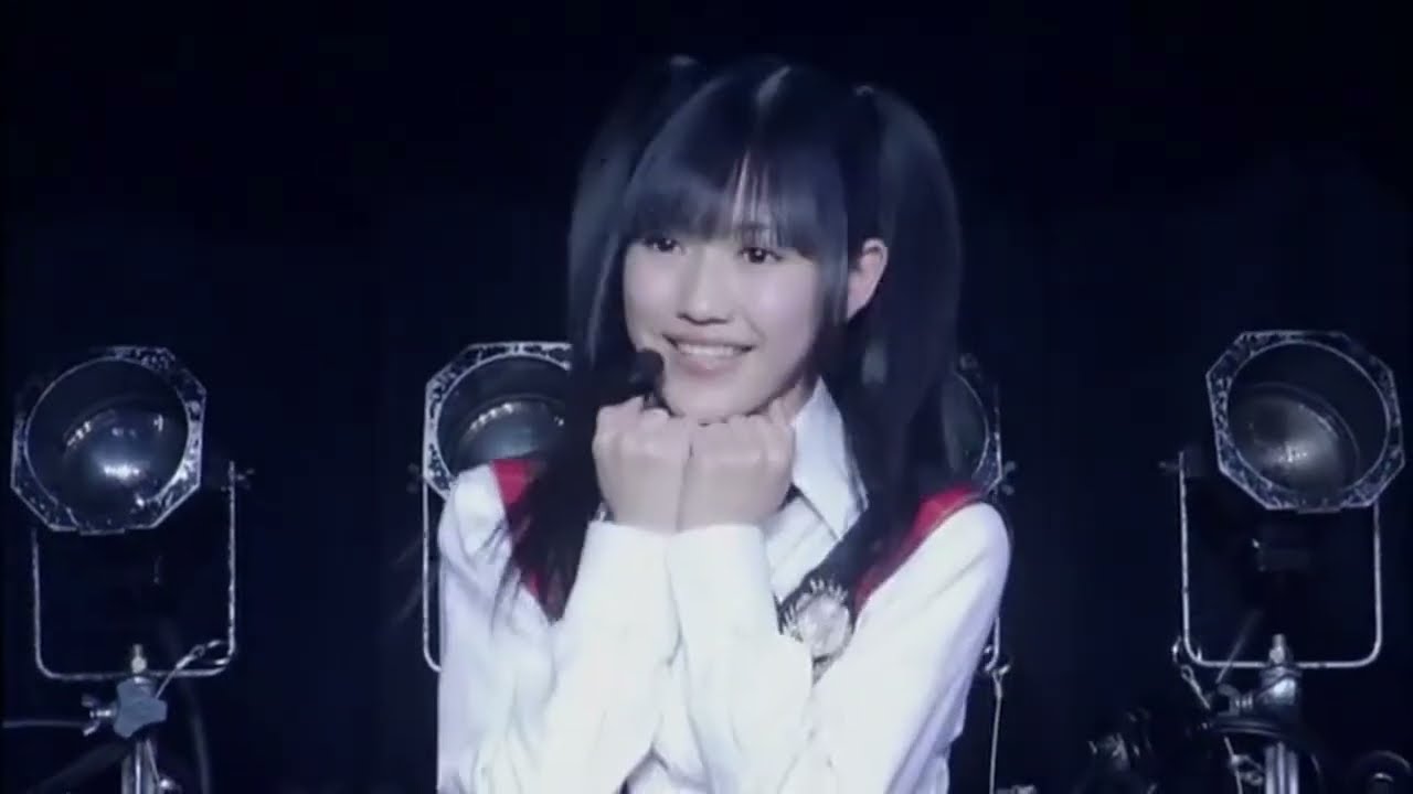 Warota - GYU at Request Hour 2011｜渡り廊下走り隊7『ギュッ』 - MAGMOE