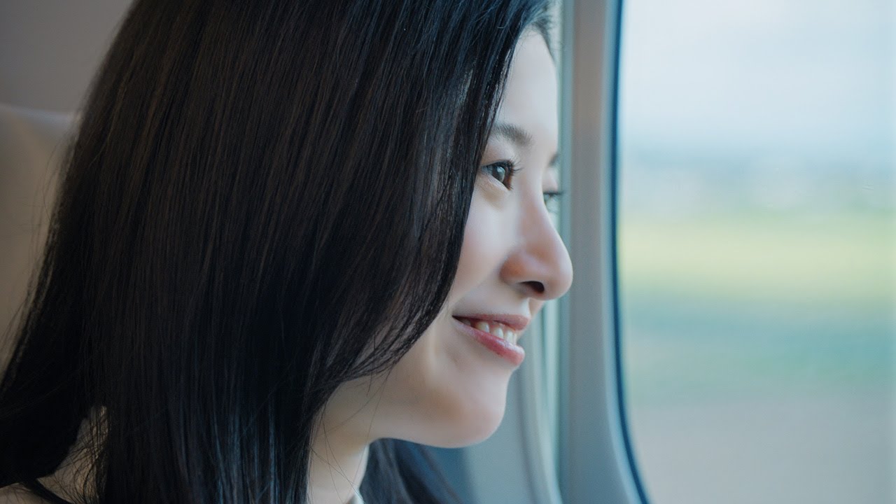 吉高由里子が出演 JR東海 東海道新幹線60周年記念CM 「60年分の会いにいこう」編 - MAGMOE