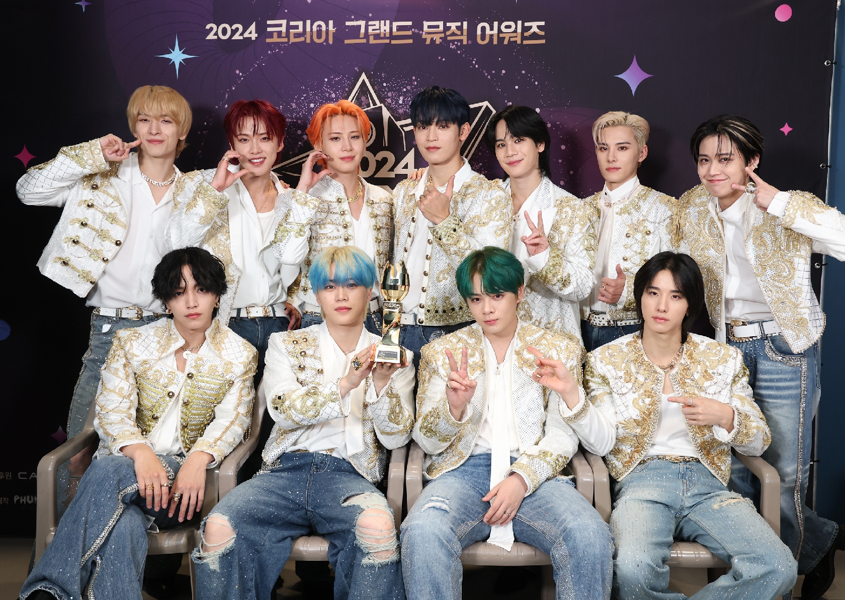 JO1 「KGMA」で海外アーティストに贈られる賞「Kpop Global Artist」を受賞! | 推しが見つかる!ダンス&ボーカルグループ専門情報サイト|トピクル - MAGMOE