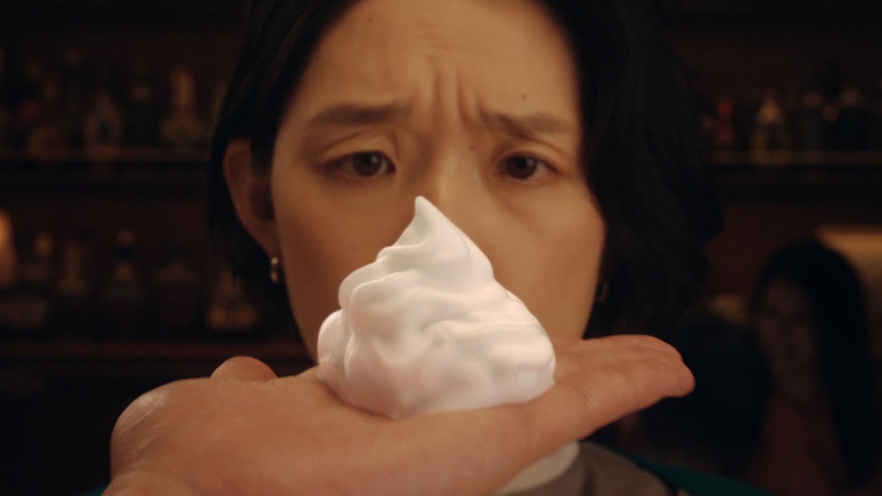 花王 ビオレu ザボディ 大人の乾燥肌に篇 改3 15秒 動画広告 田中圭・江口のりこ - MAGMOE