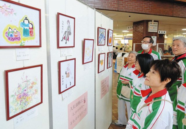 あの人この人 色紙に個性 高岡 有名人ら44人 展示、入札（中日新聞Web）｜dメニューニュース（NTTドコモ） - MAGMOE