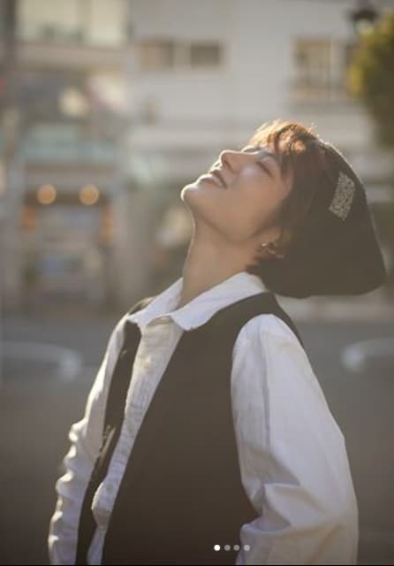 「近々今年を振り返ってみようかな」女優 若月佑美 1年の振り返り！ | 話題の投稿 - MAGMOE