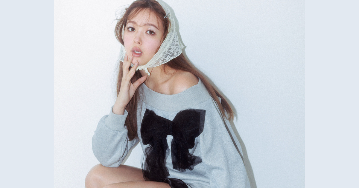 さりげなリボンはもう古い?!今季は【立体デカリボン】で大全開に甘ガールアピール♡ | ViVi - MAGMOE