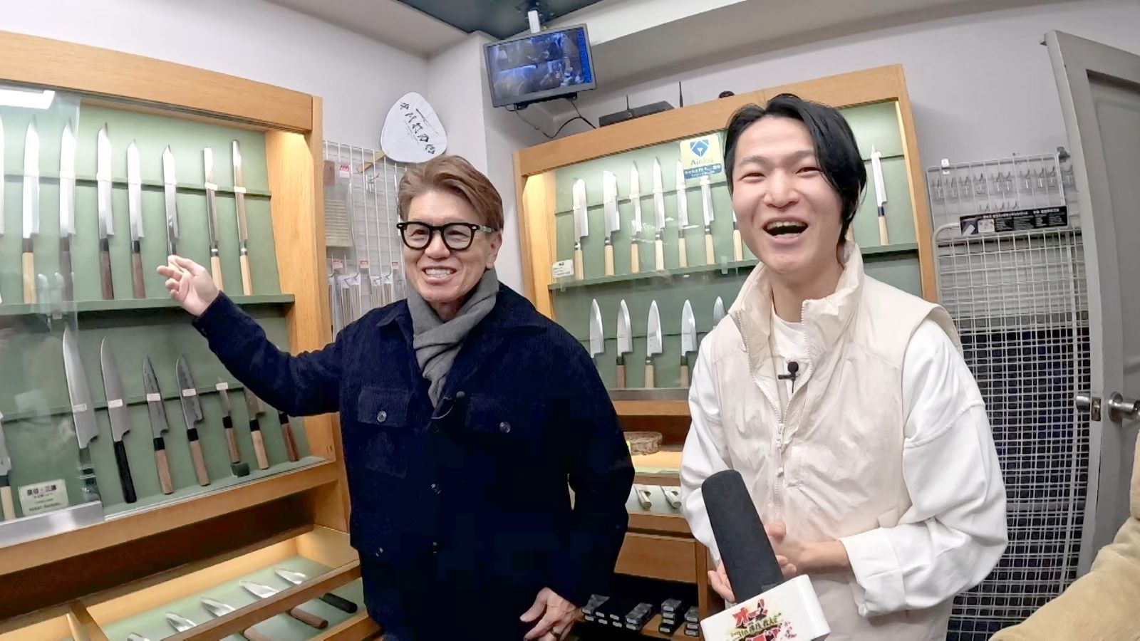 目指せ寿司職人への道 総額40万円越え？“包丁の神”と巡る、ヒロミの新春かっぱ橋道具街・爆買いツアー - entax - MAGMOE