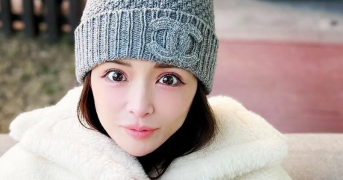 ORICON NEWS：浜崎あゆみ、家族旅行の思い出ショットを紹介 ホテルでは「ボール遊びしたり鬼ごっこしたり出来てとっても良かった」 | 毎日新聞 - MAGMOE