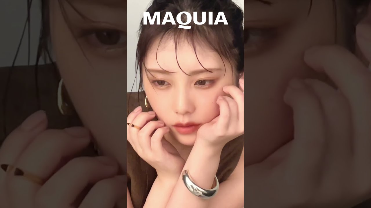 #乃木坂46 #与田祐希 さんの撮影風景を公開💞 最後の激かわすぎる与田ちゃんまでお見逃しなく😳どんな写真に仕上がったのかは『MAQUIA1月号』ベストコスメ企画でチェック #MAQUIA ...