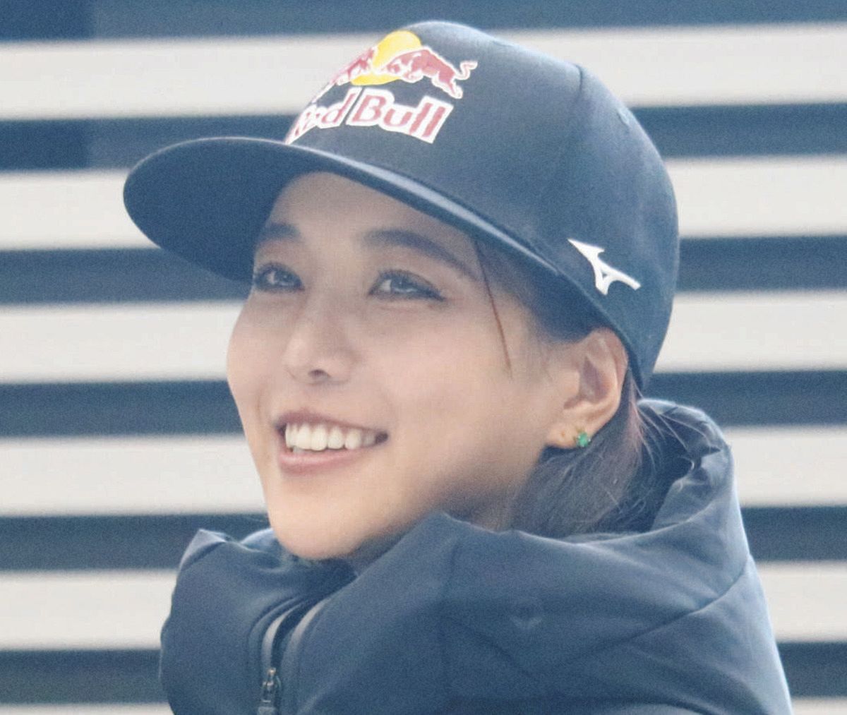 高梨沙羅、スポーツブラ姿の動画にフォロワー称賛「腹筋かっこいいー」「スタイルが良い過ぎる」 - 中日新聞 - MAGMOE