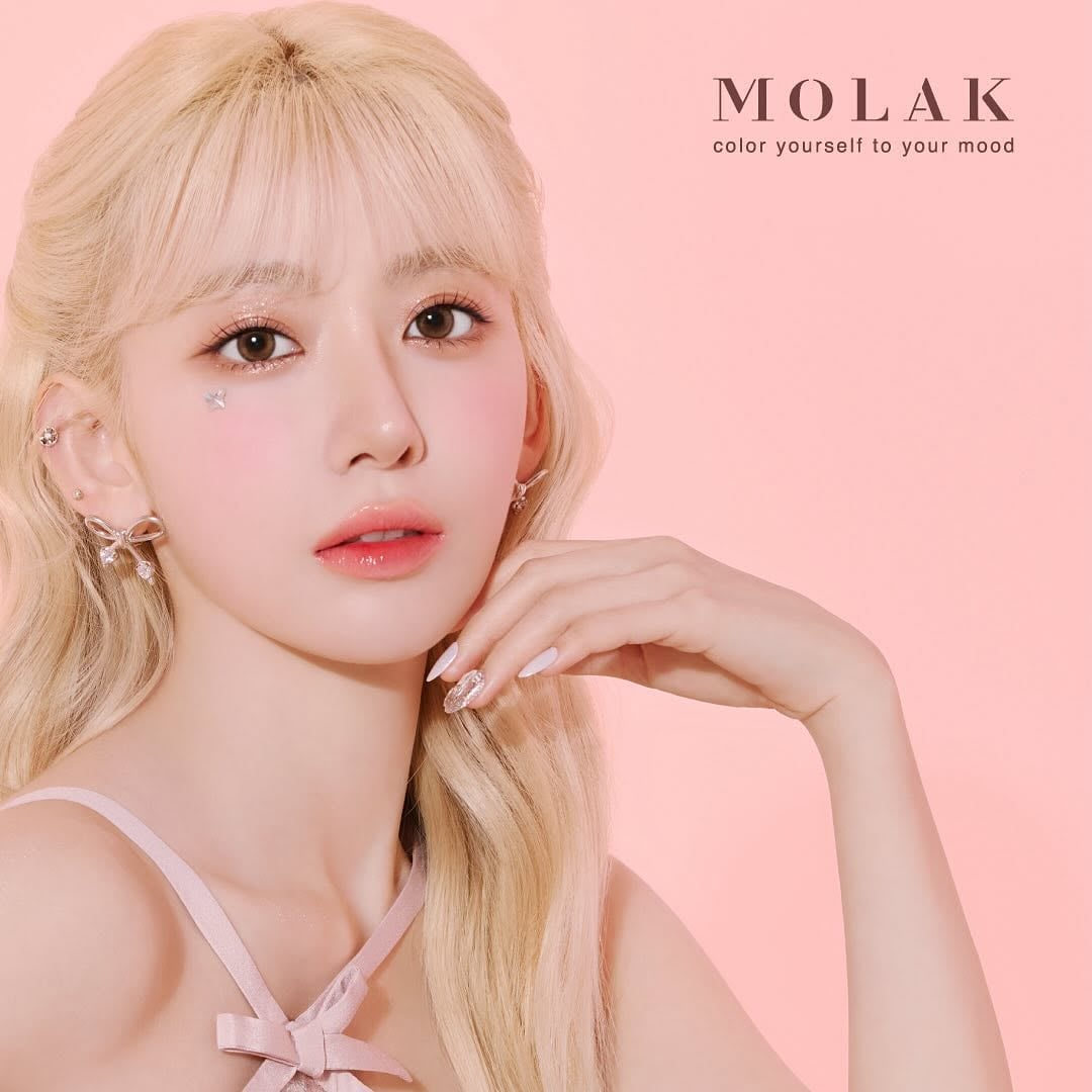 250214 MOLAK Official Instagram Update // Sakura - MAGMOE