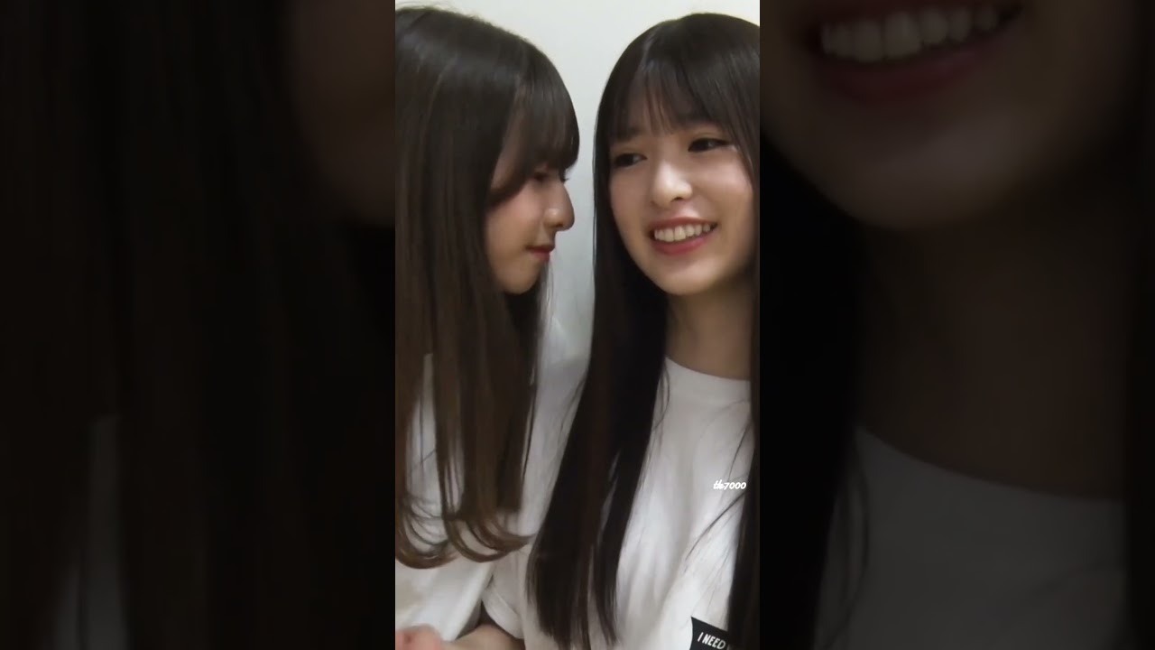 あーやの匂いを嗅ぐさっちゃん #菅原咲月 #小川彩 #乃木坂46 - MAGMOE