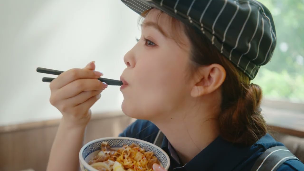 吉野家 藤田ニコル 15秒01 - MAGMOE