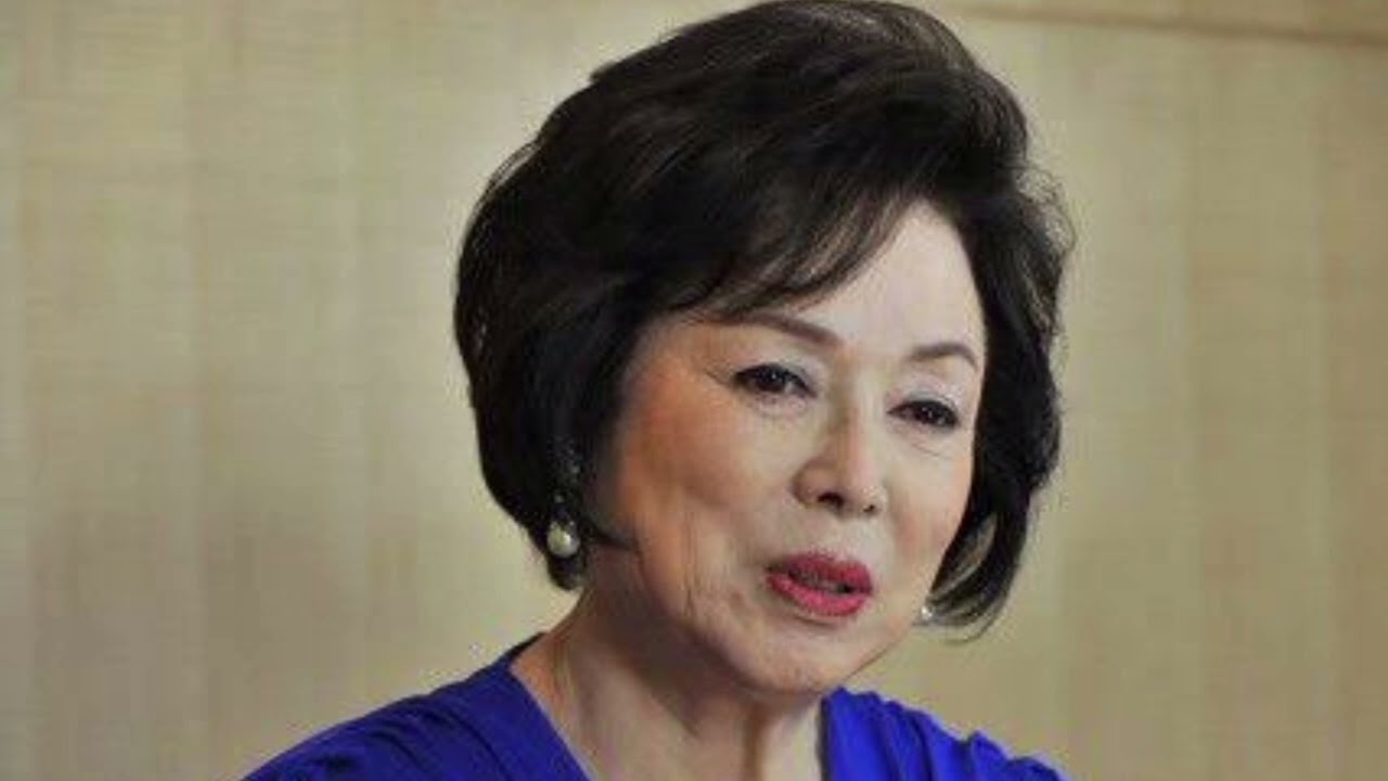 “帝劇”最後の一日を彩った「佐久間良子」 エッセーで明かしていた14歳年上国民的俳優との「禁断愛 - MAGMOE