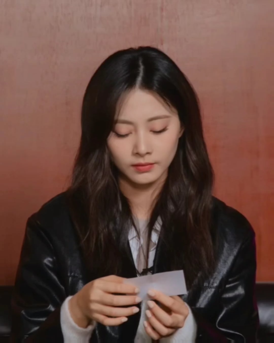 Surprised Tzuyu ranking 1st - MAGMOE