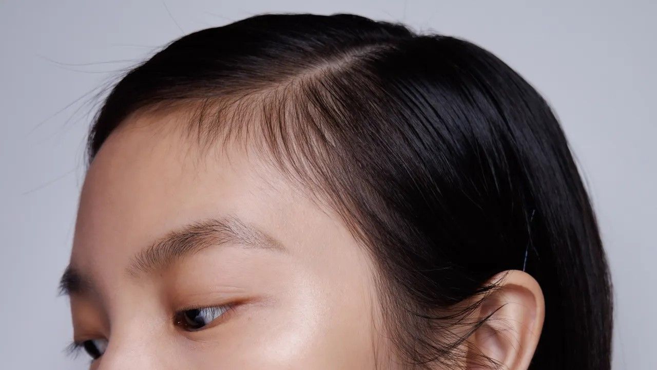 肌育も美肌見せも当たり前。進化する最新のベースメイク事情 | Vogue Japan - MAGMOE