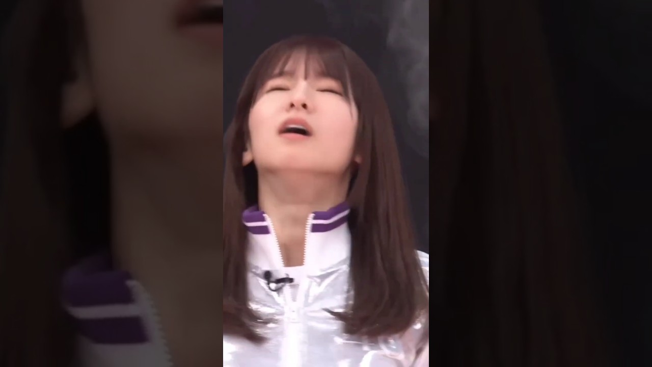 うんこ臭を嗅いで昇天する菅原咲月 #田村真佑 #乃木坂46 - MAGMOE