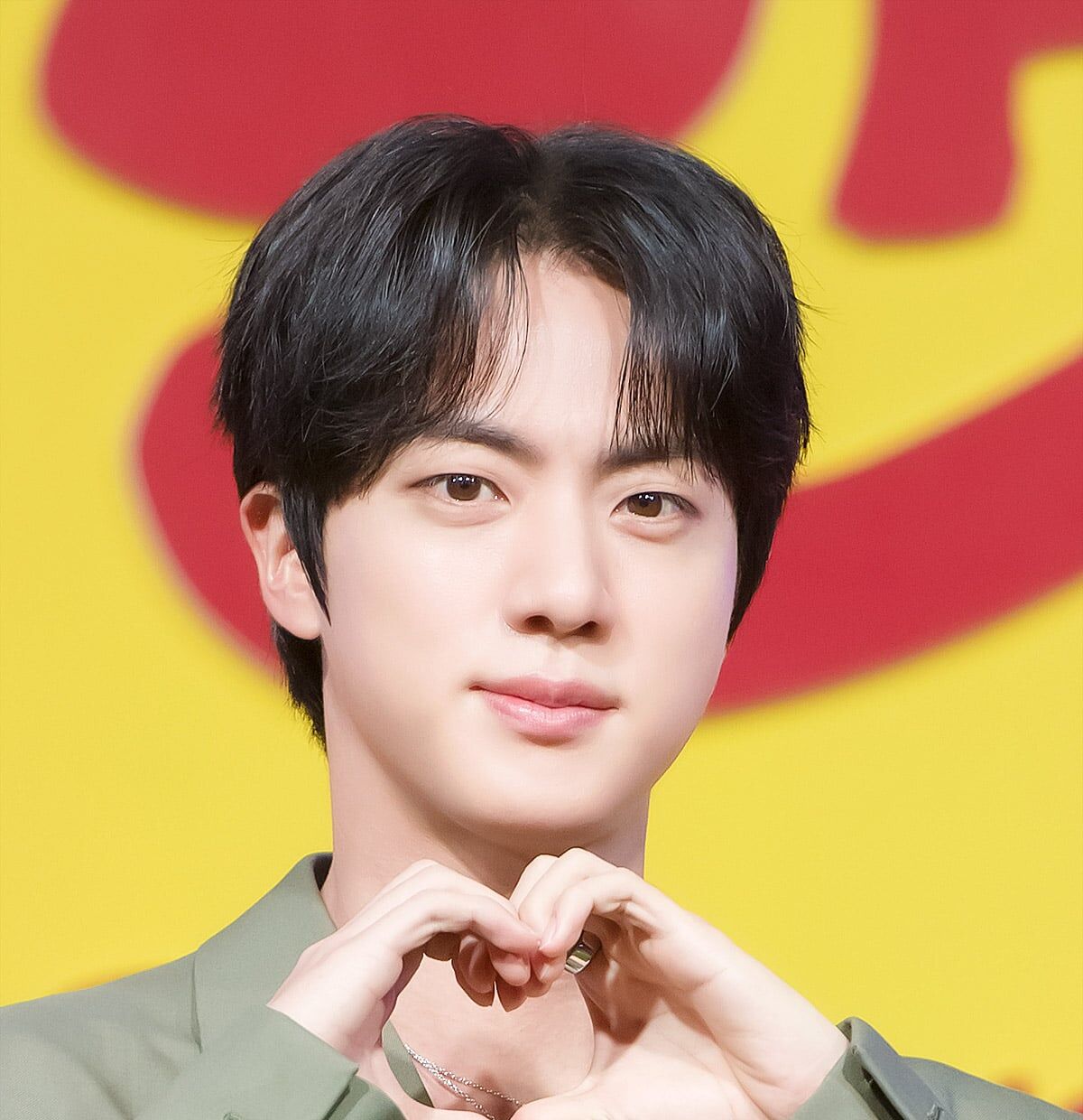 BTS ジンが綴る人生の物語―2ndミニアルバム「Echo」全7曲中ほとんどの作詞に参加！ - DANMEE ダンミ - MAGMOE