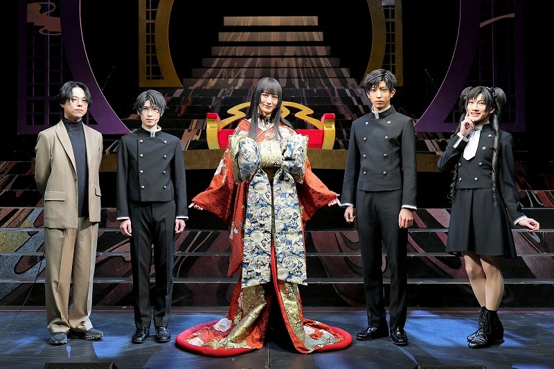 太田基裕、阪本奨悟ら出演、演劇調異譚「xxxHOLiC」 -續・再- が開幕 舞台写真＆コメントが到着 | SPICE - MAGMOE