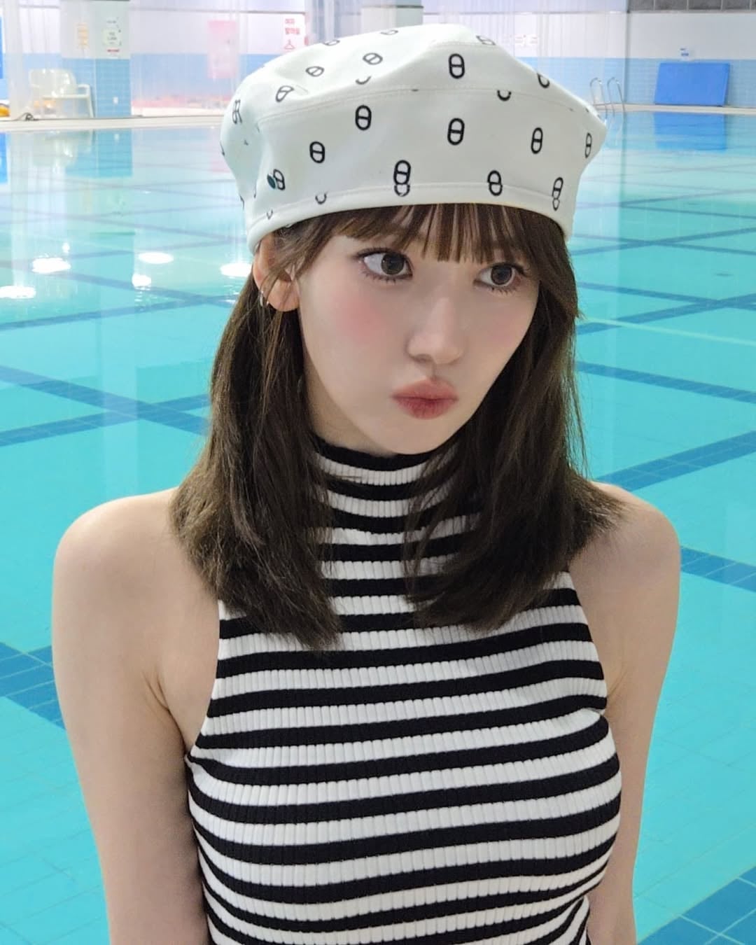 250401 Sakura Instagram Update - MAGMOE