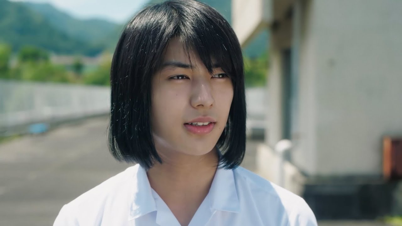 『スメルズ』が映画化決定！M!LK 曽野舜太×荒木飛羽が“ひと夏の青春”を描く 映画『劇場版 スメルズ ライク グリーン スピリット』予告編 - MAGMOE