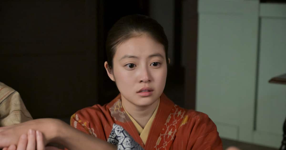 NHK朝ドラ「あんぱん」6月24日第62回あらすじ のぶ（今田美桜）が意気消沈していたころ、無精ひげを生やした軍服姿の嵩（北村匠海）が御免与駅に降り立つ - サンスポ - MAGMOE