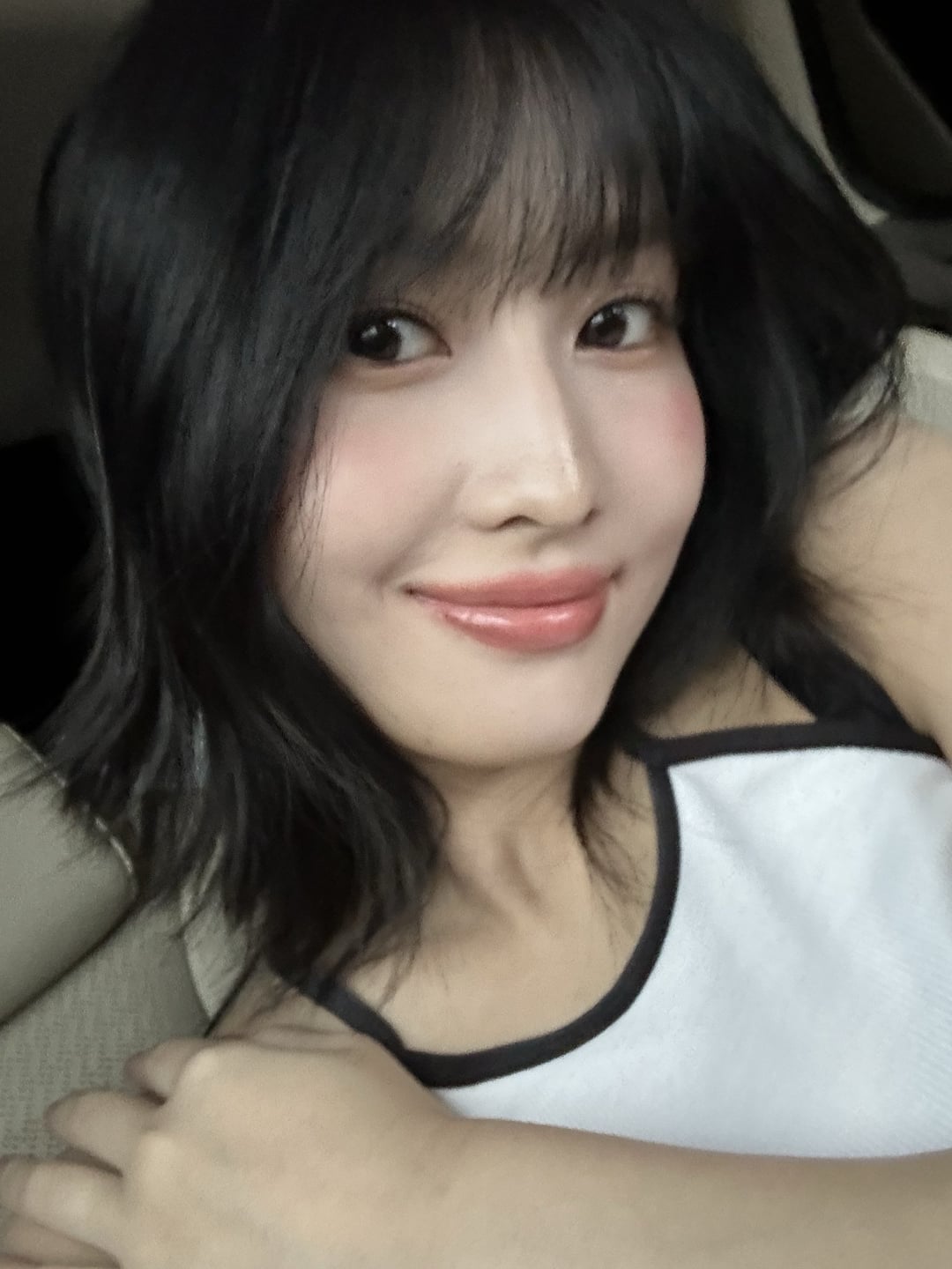 230714 Pretty Momo - MAGMOE