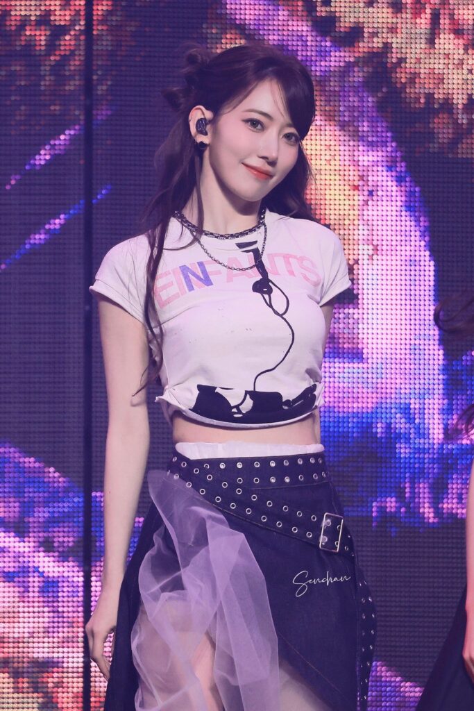 250601 Sakura - MAGMOE